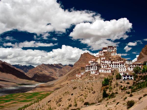 Indian Himalayas holidays. Trekking holidays in Indian Himalayas in ...