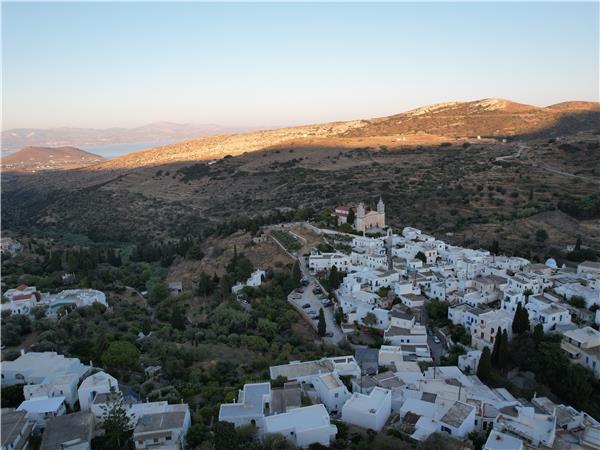 Cyclades walking holidays in Greece | Responsible Travel