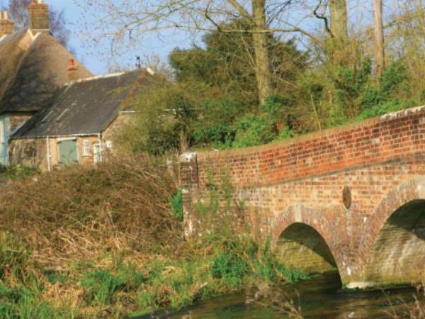 Dorset Coast Path walking holiday in England | Responsible Travel