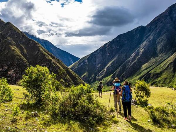 Short Inca Trail trek, 2 days | Responsible Travel