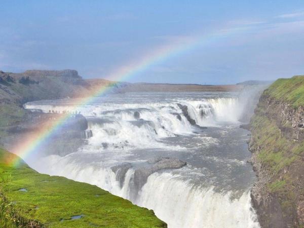 Iceland highland walking holiday, waterfalls & hot Springs ...